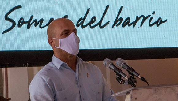 En Cuba, acto por los 60 años de los CDR (+ Fotos) | Radio Miami Today
