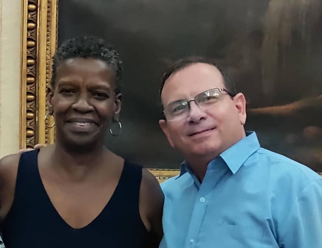 Gail Walker: El mundo tiene que saber q EEUU miente sobre Cuba | Radio ...
